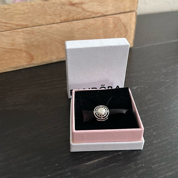 Pandora | Jewelry | Nwot Pandora Marvel The Avengers Iron Man Arc ...